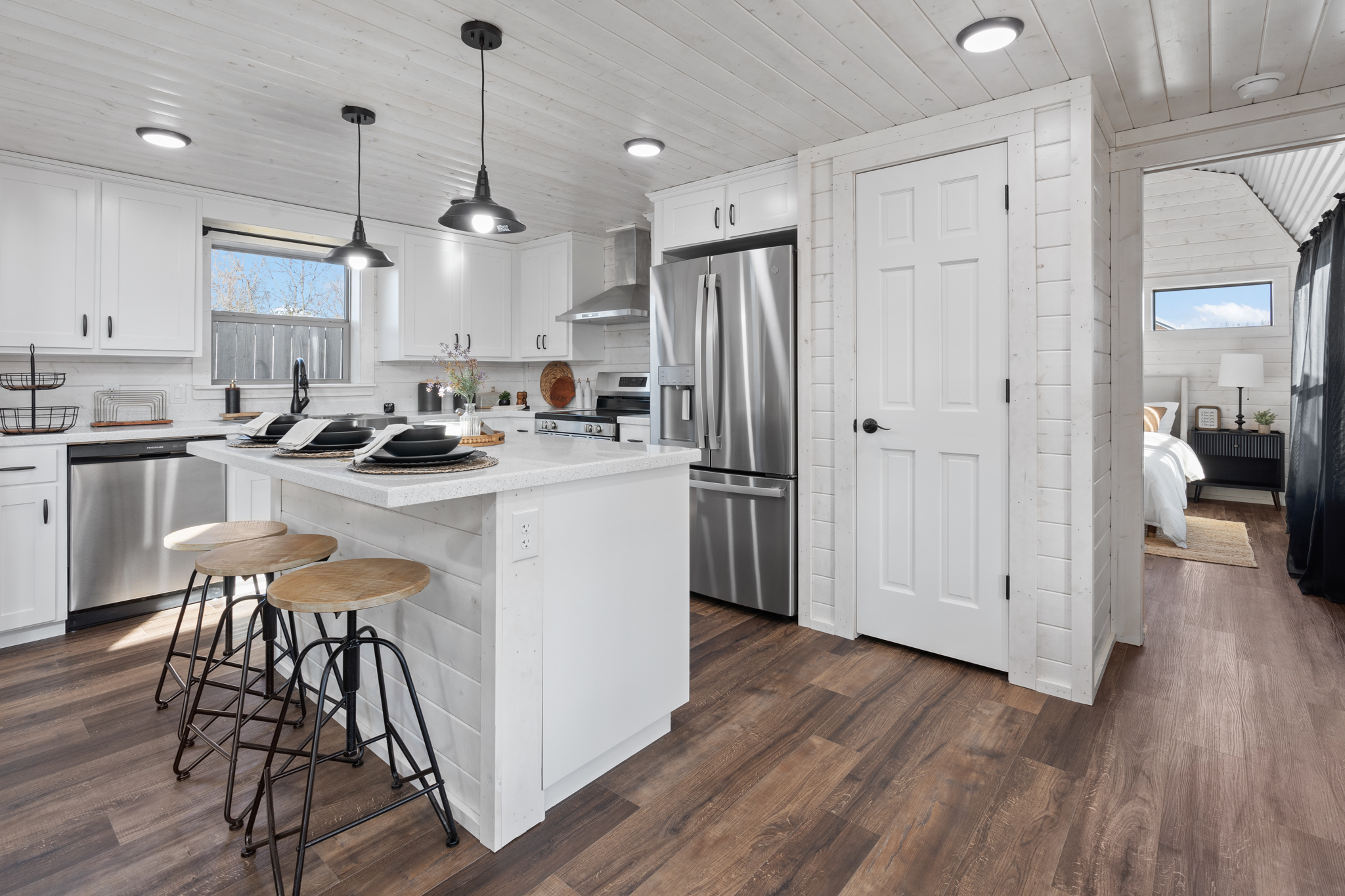 Size Range: 412-1,024 sqft Bedrooms: 1-2