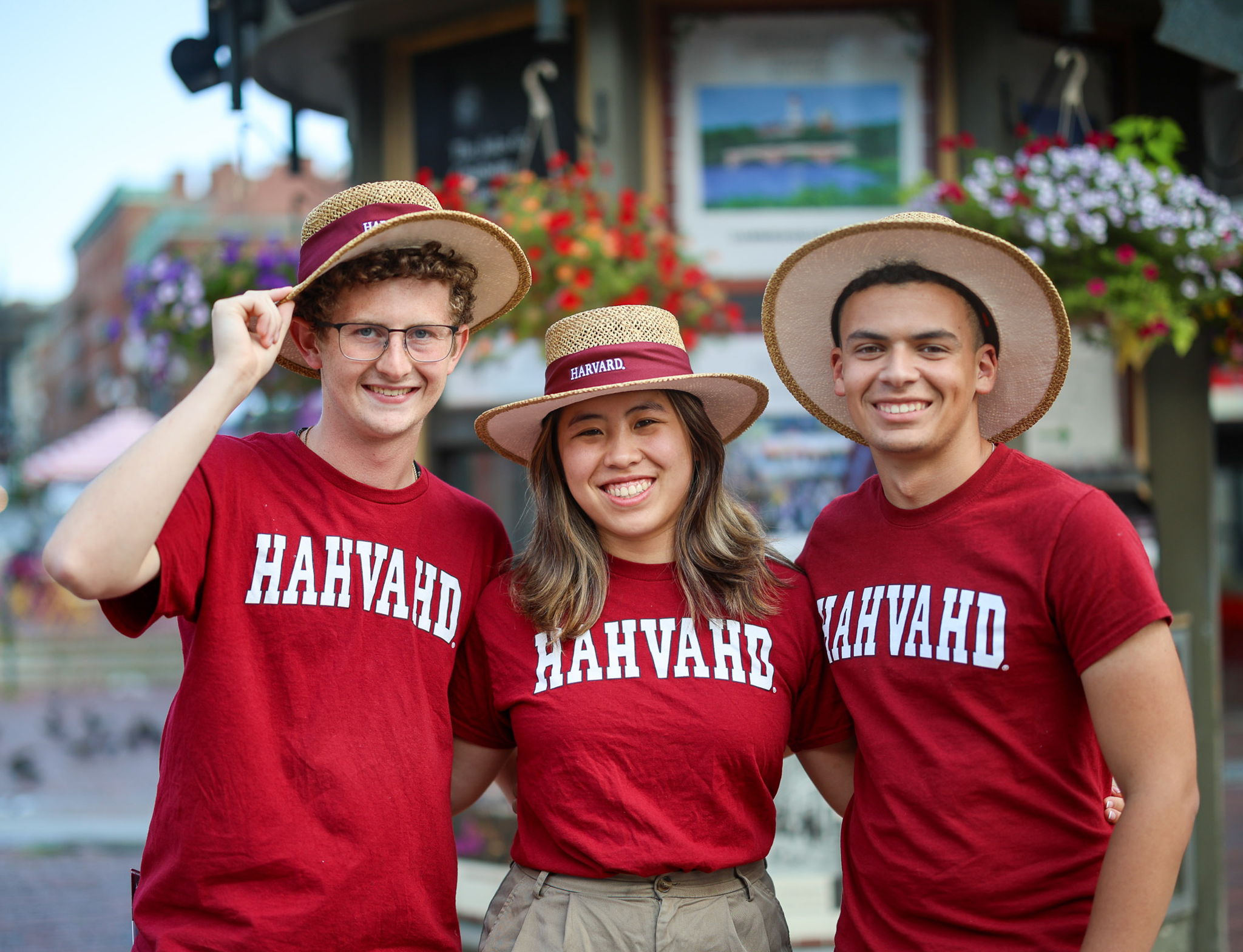 Student-Led Tour of Harvard - Trademark Tours