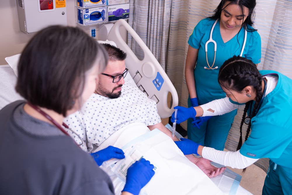Accelerated BSN (ABSN) | UNM College of Nursing