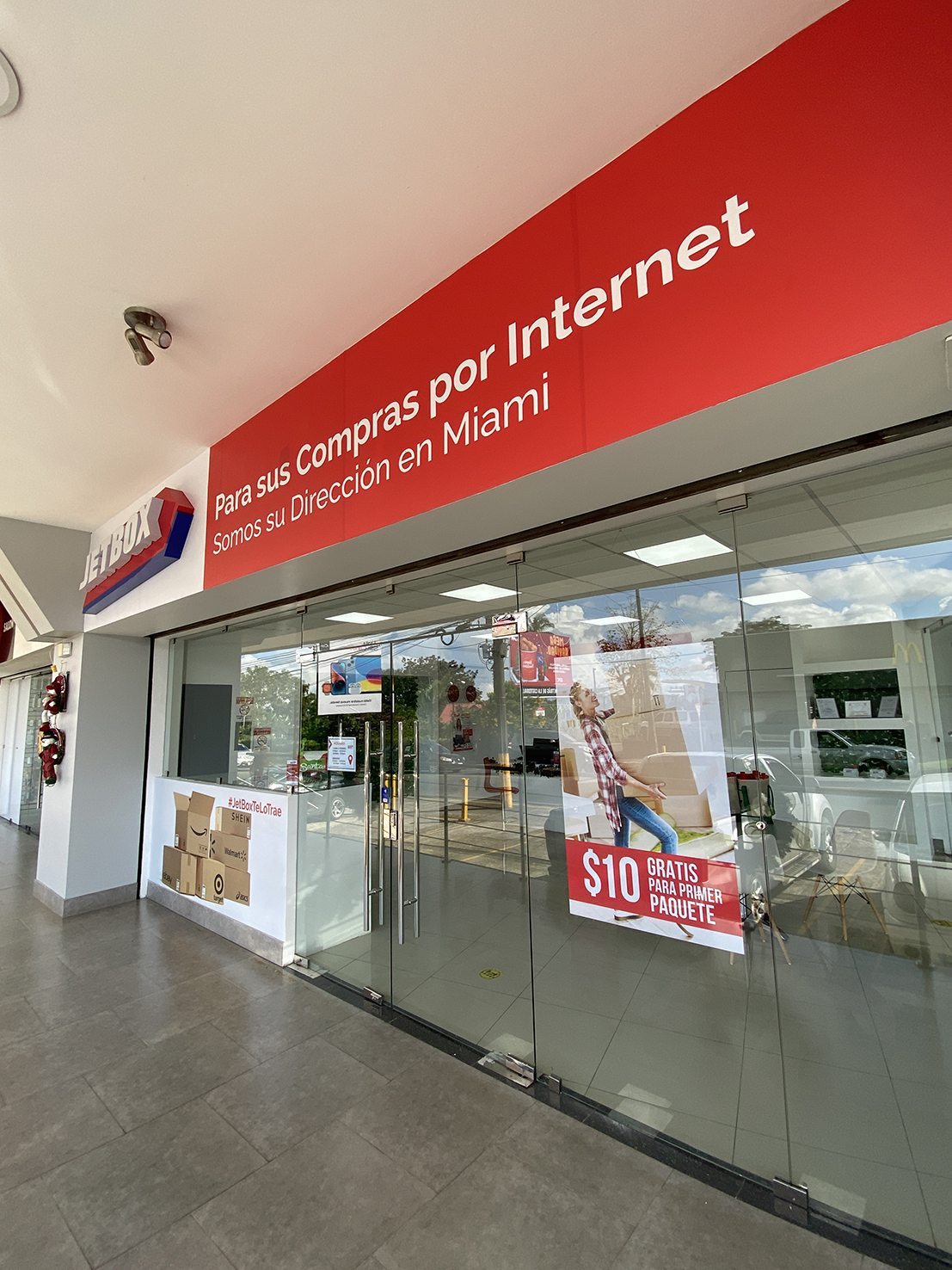 JetBox Costa Rica: Envíos Garantizados y Consolidación de Paquetes